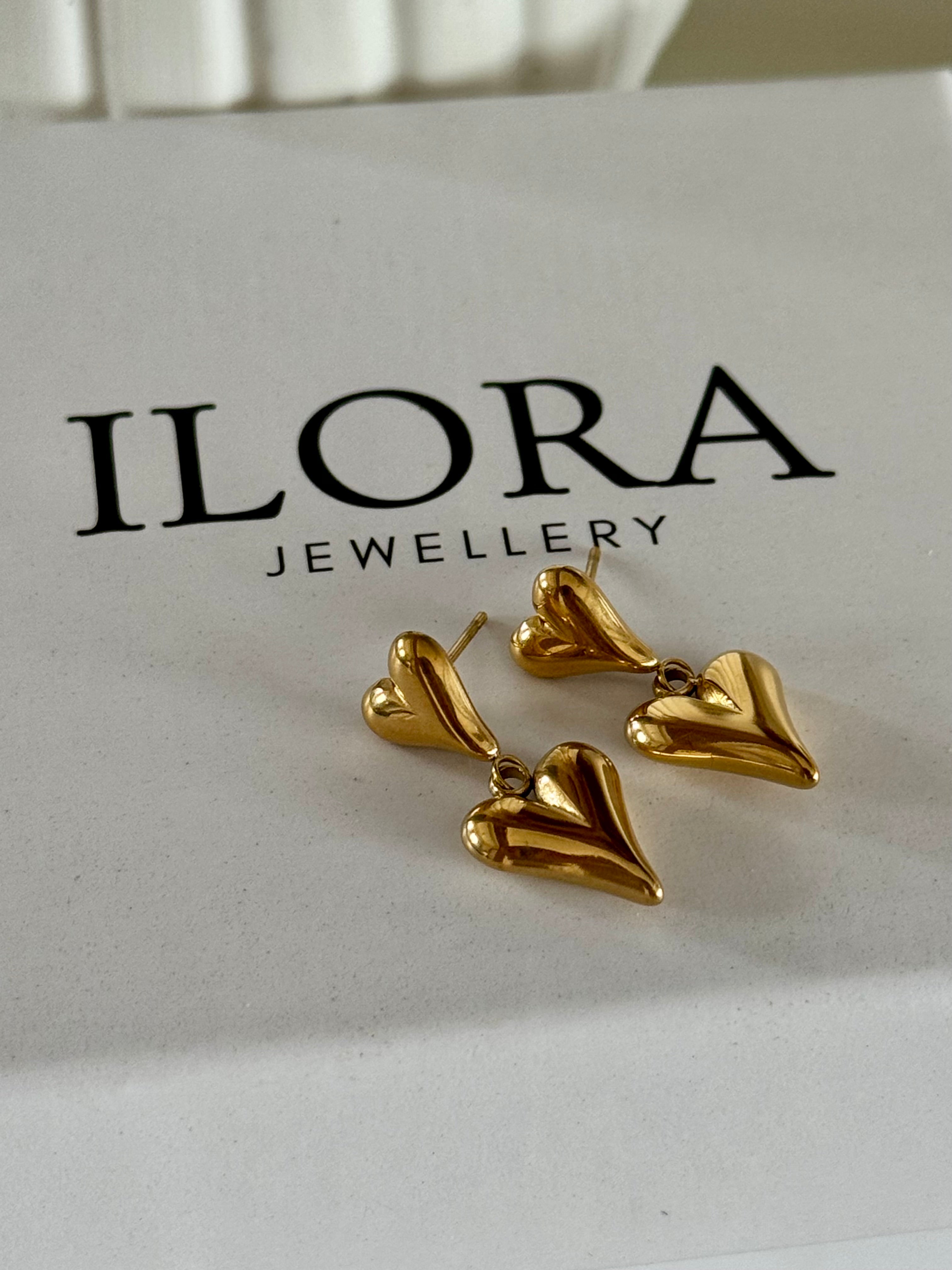 Alina Heart Earrings – ILORA